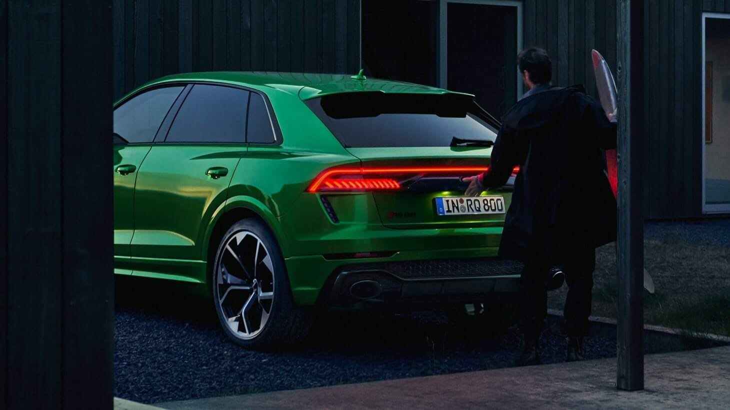 2020 Audi RS Q8 | احجز موعد لتجربة القيادة | Audi السعودية